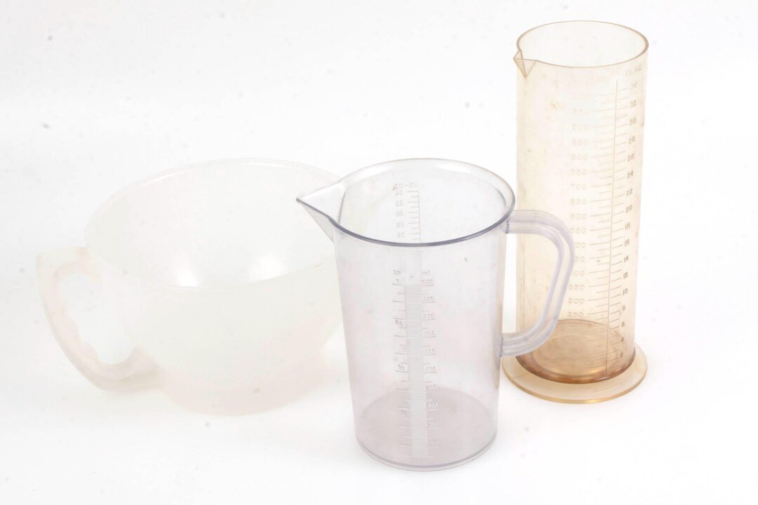 Darkroom Graduated Cylinders and Measuring Bowl, Set of 3 - Etsy