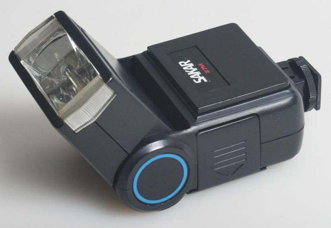 Flash Unit With 90 Degree Bend Works With Any Camera - Etsy