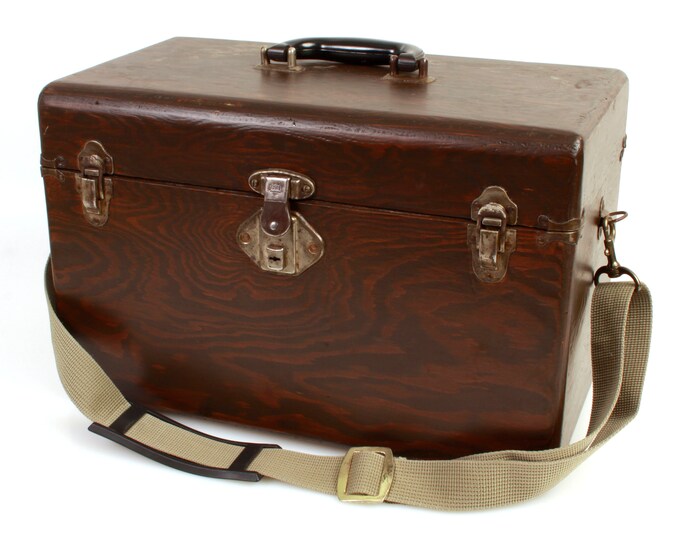 Wooden Camera Box 4x5 Medium Format Vintage W/ Carrying Strap - Etsy