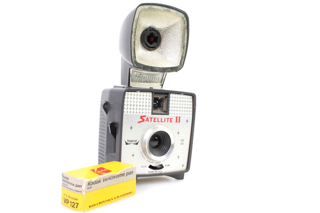 Vintage Satellite II Camera With Film - Etsy