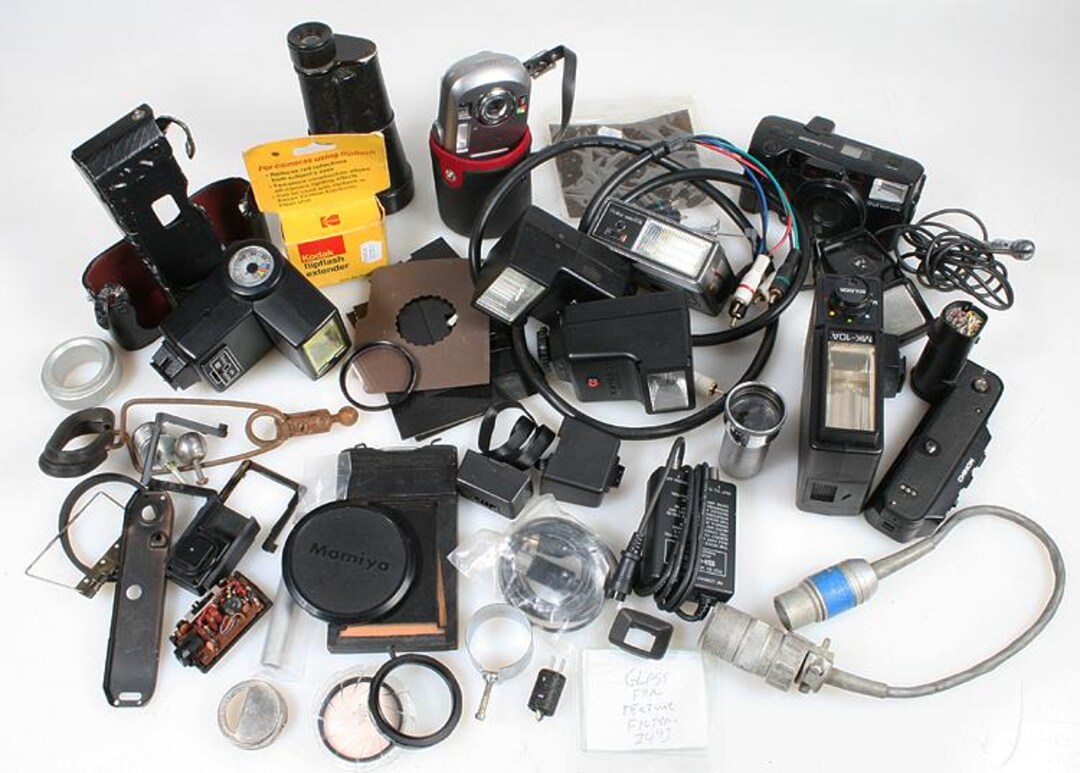Vintage Camera Parts Lot for Crafts, Steampunk Jewelry & Props ...