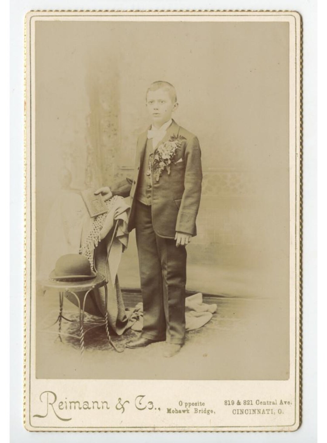 Rare Vintage Cabinet Card Photo - Man With Bible, Cincinnati Oh ...