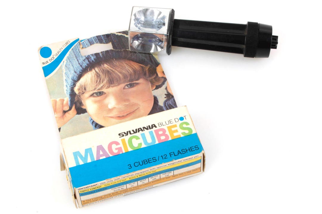 110 Camera Flash Extender W/ Flash Cubes - Etsy