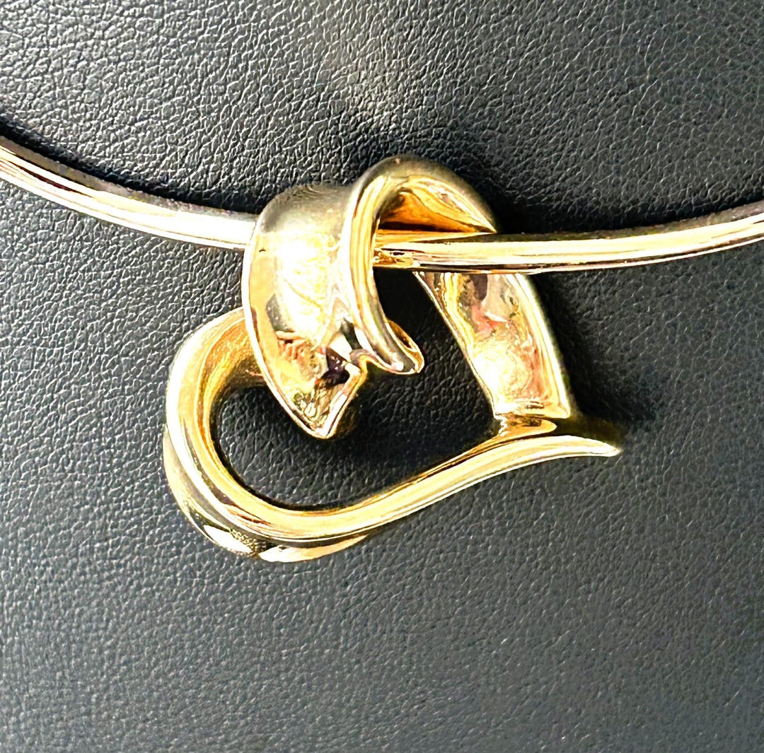 Large 10K Yellow Gold Floating Heart Slide Pendant Stylized 2.31g ...