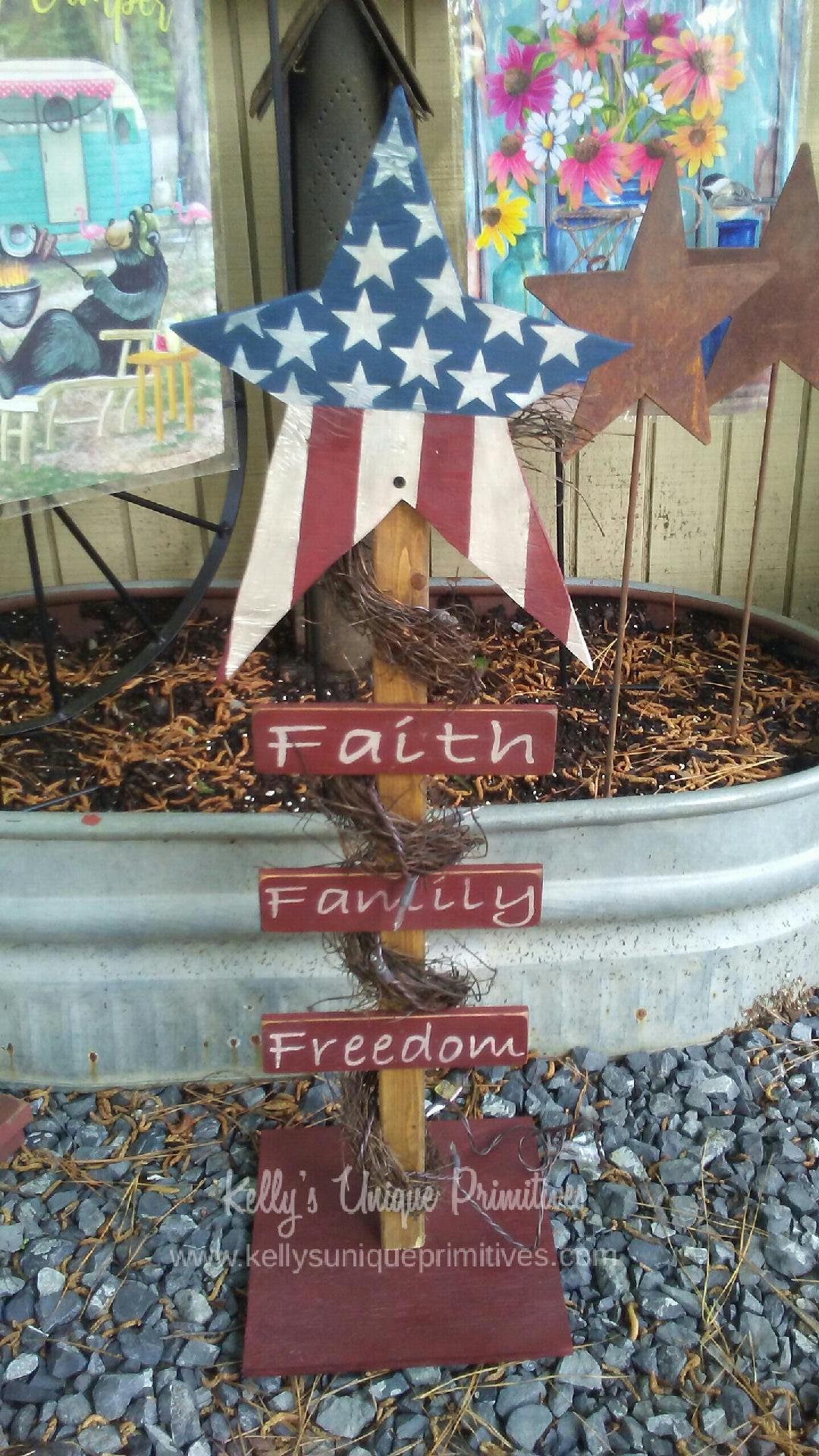 Primitive Americana Lighted Star Post Faith Family Freedom | Etsy