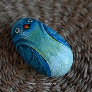 Painted Bird Rock, Hand Painted Stone, Blue Bird Stone, Art on Stone ...