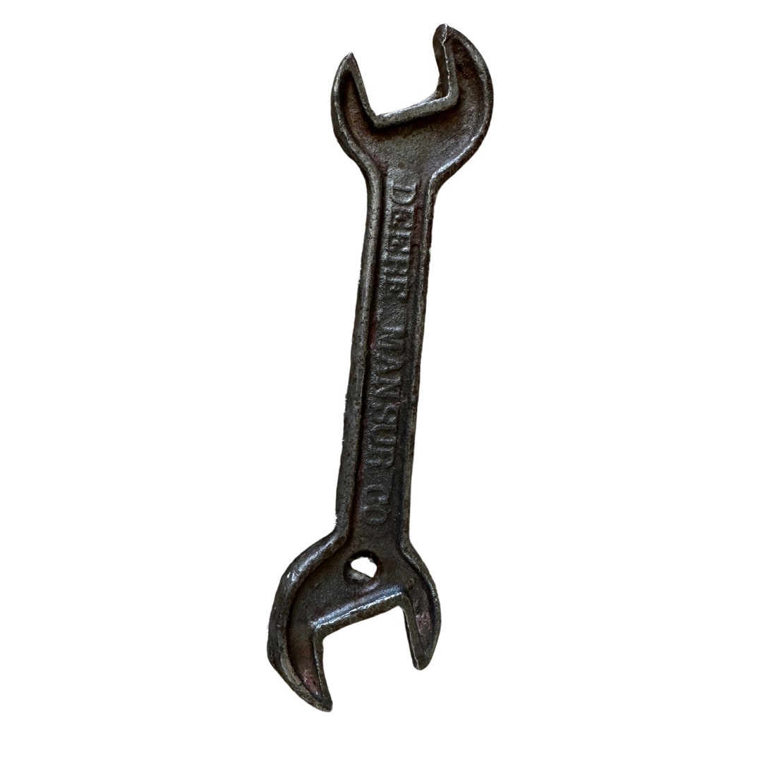 Antiqued Deere Mansur Co Wrench, Antique Wrench, John Deere Wrench ...
