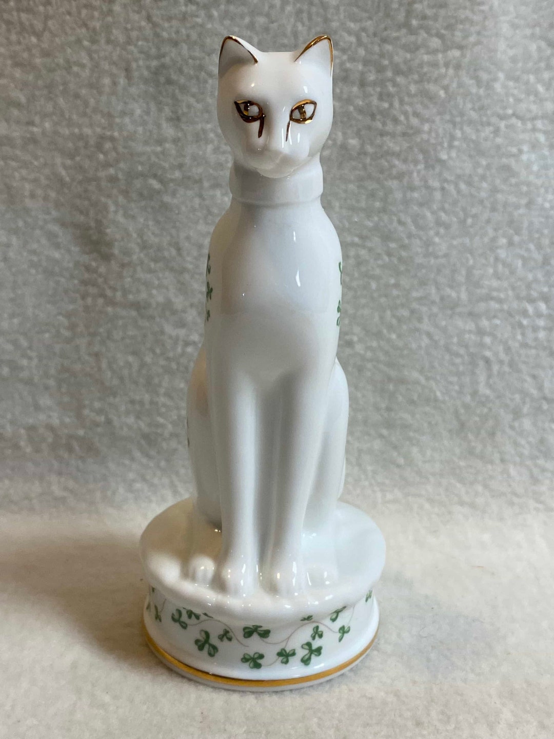 Vintage Royal Tara Cat avec figurine Shamrocks (#BCD652) - Etsy Canada