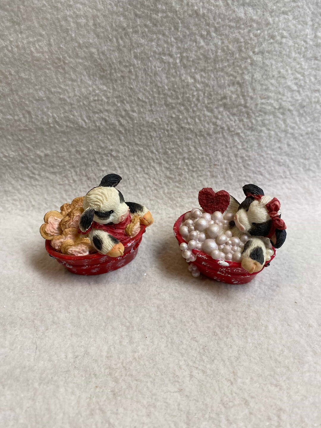 Mary's Moo Moos Figurines -cows in Tubs/buckets (cookies/bubbles) - 'i ...