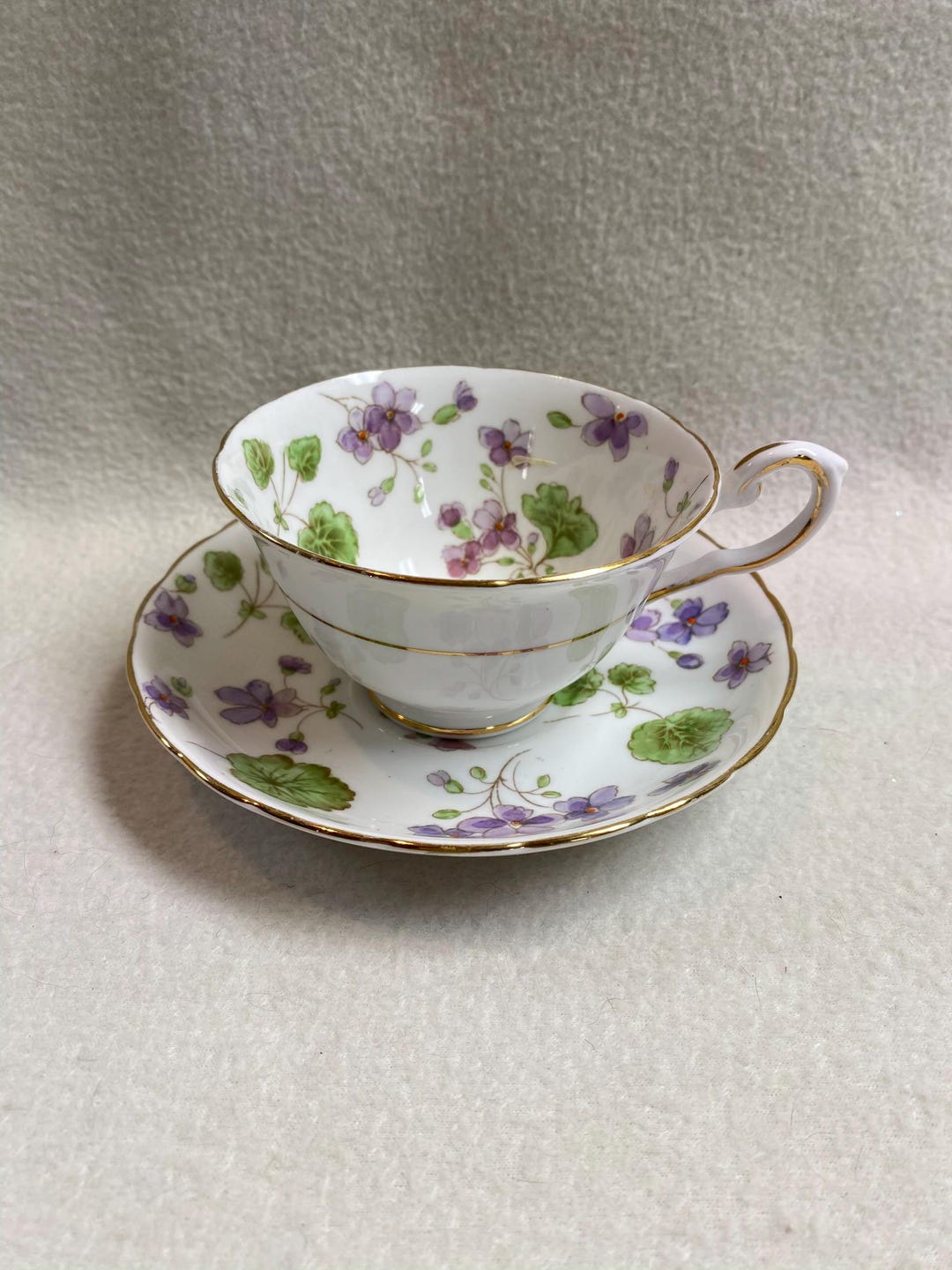 Tuscan Purple Violet Teacup and Saucer (#DCG1174) - Etsy