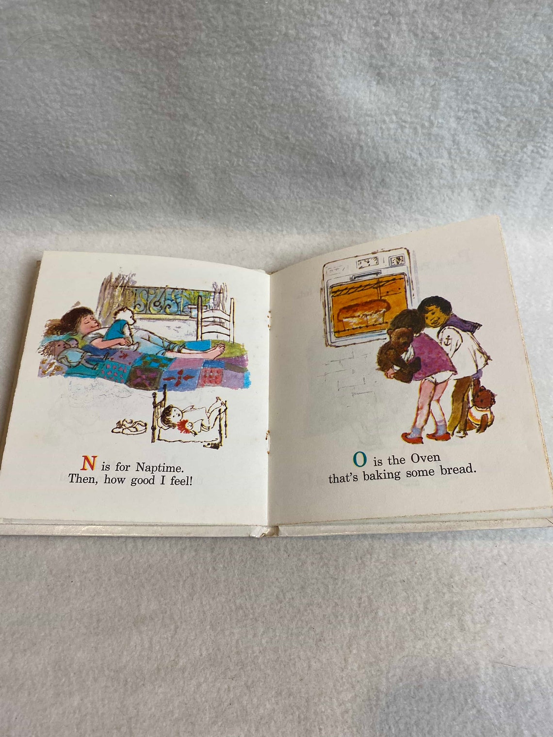 Vintage Whitman Tell-a-tale Book (1969) - 'I Live in the City - ABC' (# ...