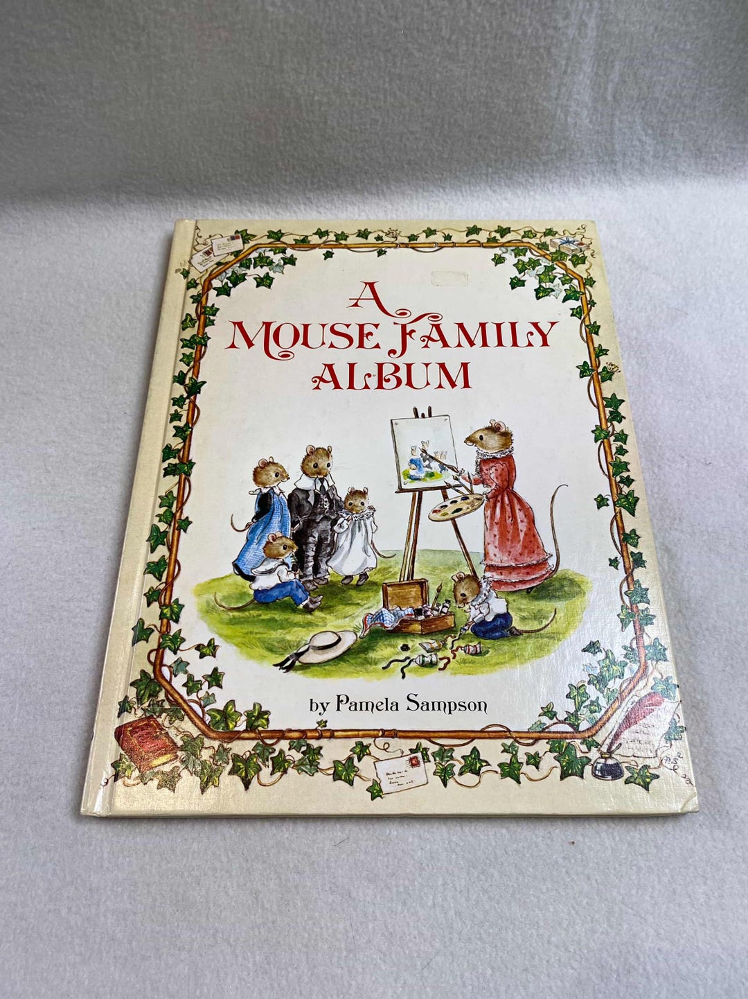 Vintage Rand Mcnally Children's Book (1980) - 'A Mouse Family Album' (# ...
