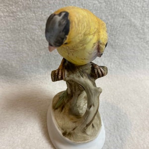 Vintage Lefton Goldfinch on Pedestal Figurine (#BCD517) - Etsy