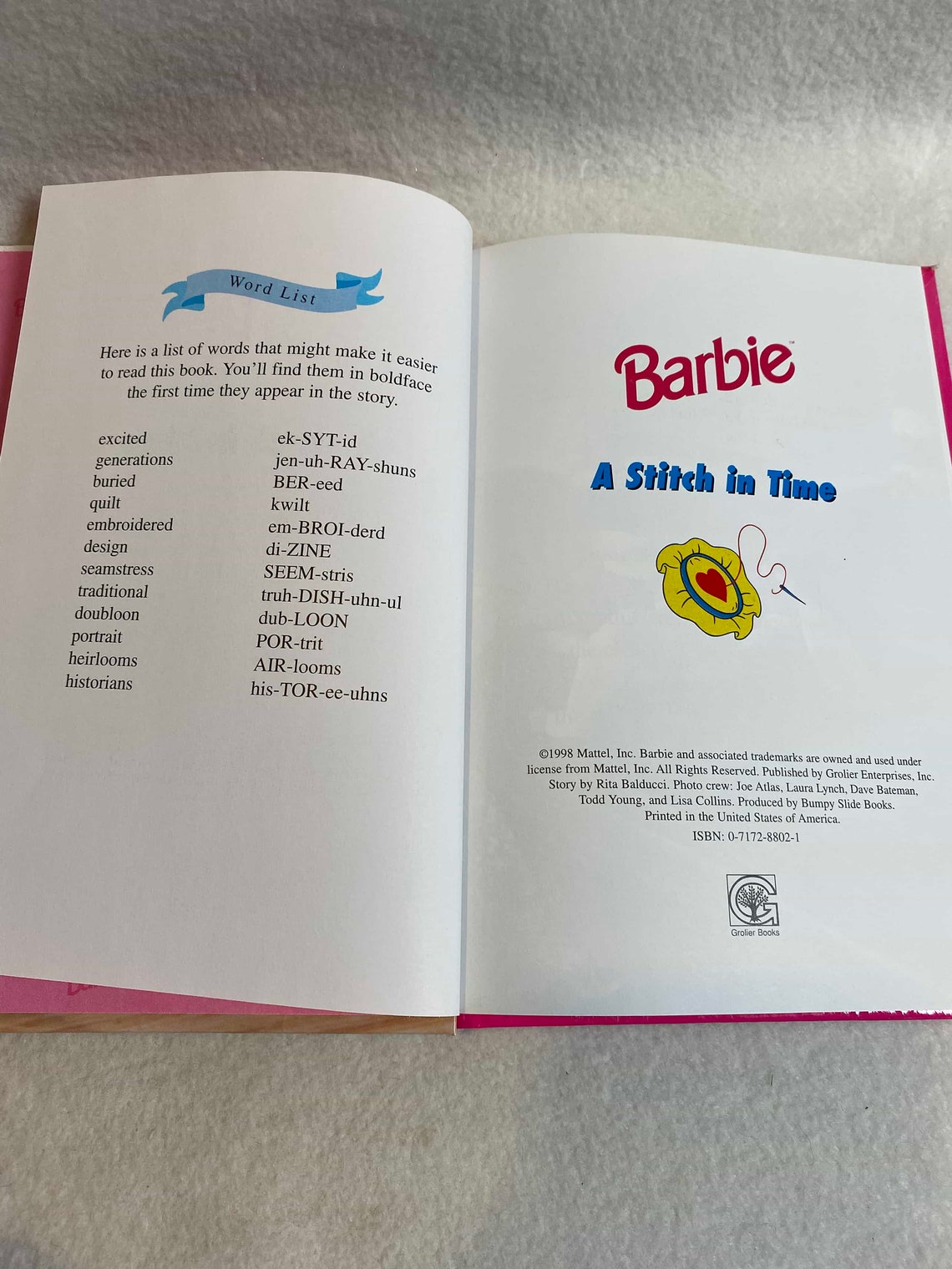 Vintage Barbie and Friends Book Club Children's Book (1998) - 'A Stitch ...