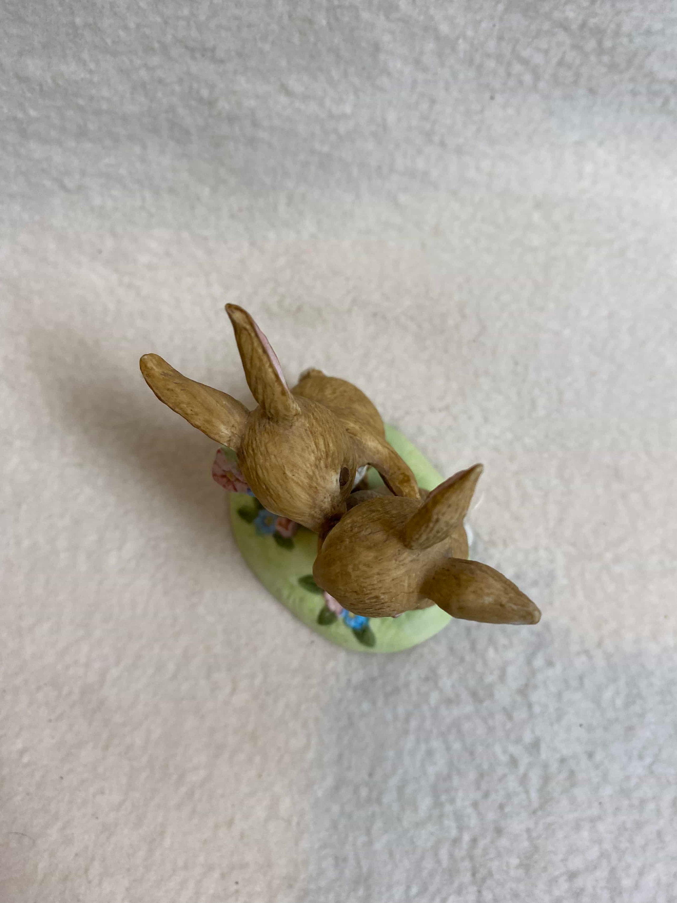 Lefton Hand-painted Loving Bunnies Figurine FIG824 - Etsy
