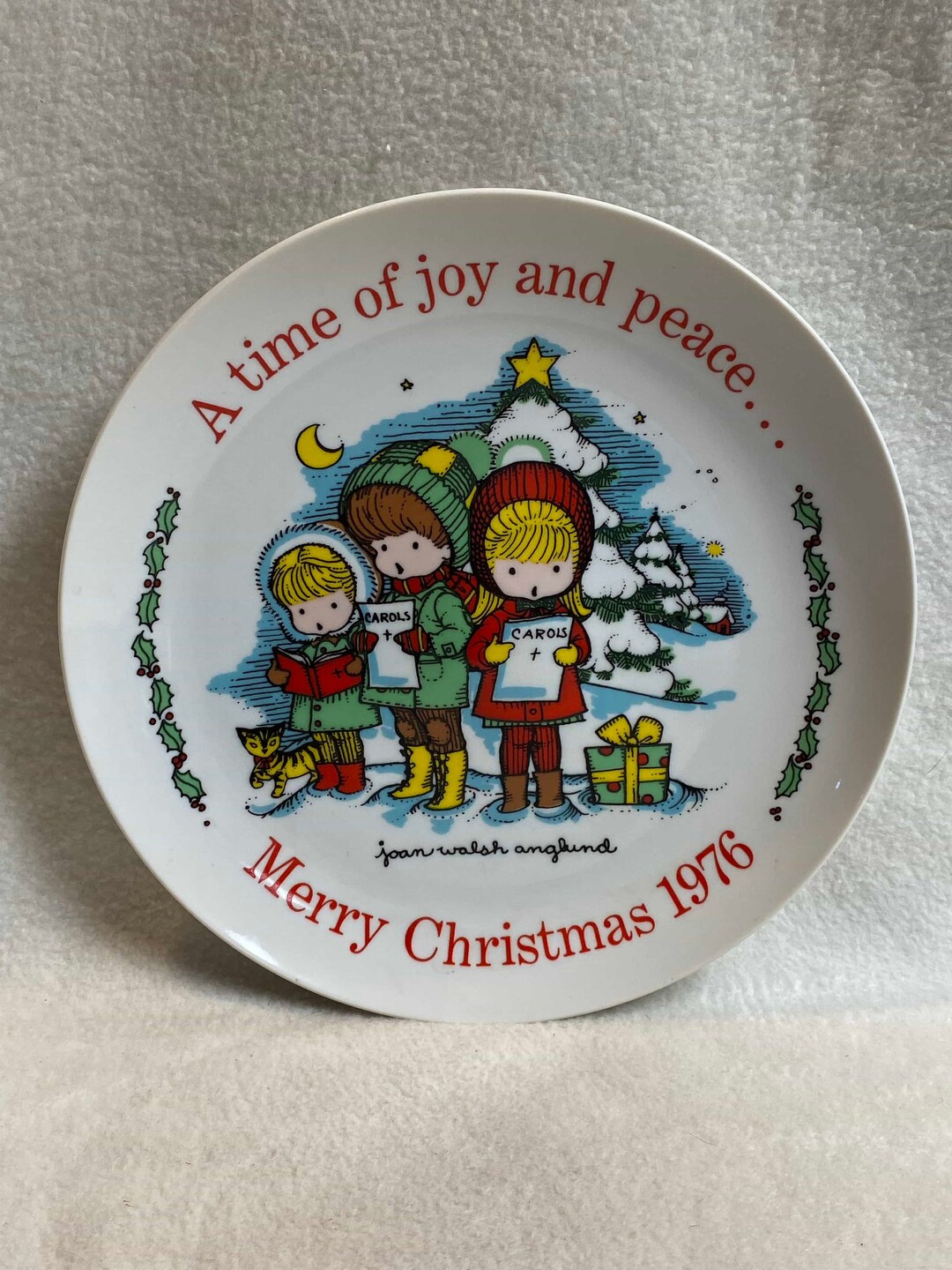 Joan Walsh Anglund First Edition Collector's Plate - Christmas 1976 ...