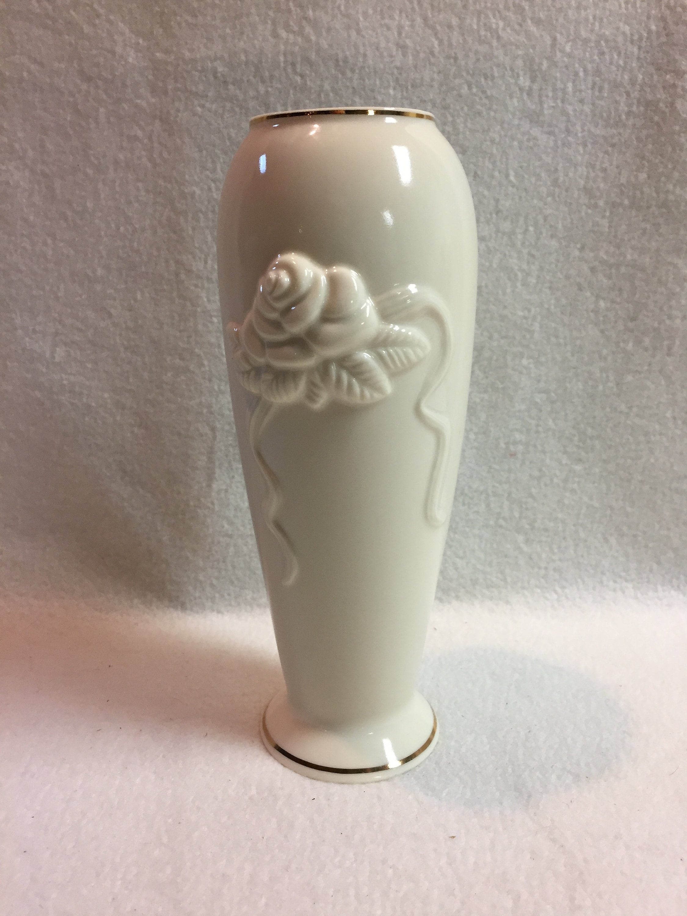 Lenox Cream-colored Rose Blossom Vase (#VTT049) - Etsy