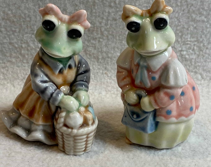 Vintage Fancy Dressed Lady Frog Figurines - Set of 2 (#FIG899) - Etsy