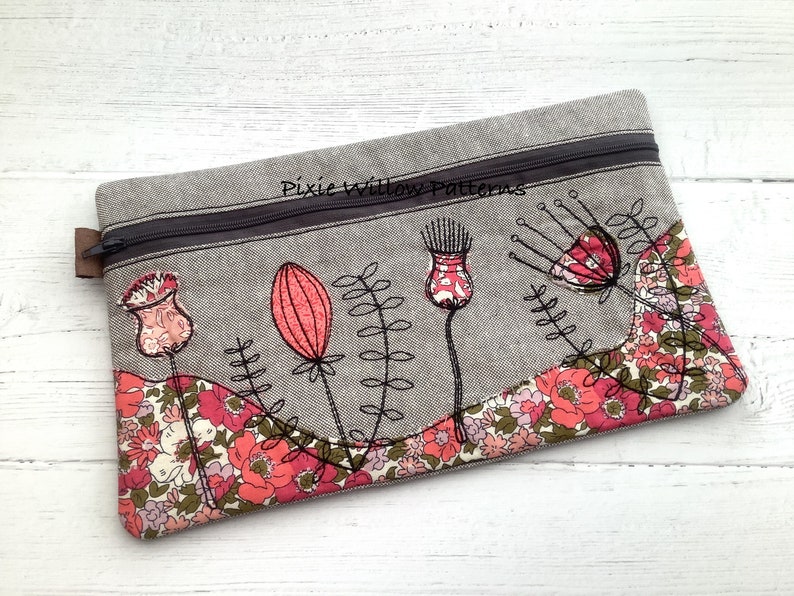 ITH Bag / Pouch. In-the-hoop Zipper Bag From the beach | Etsy Australia