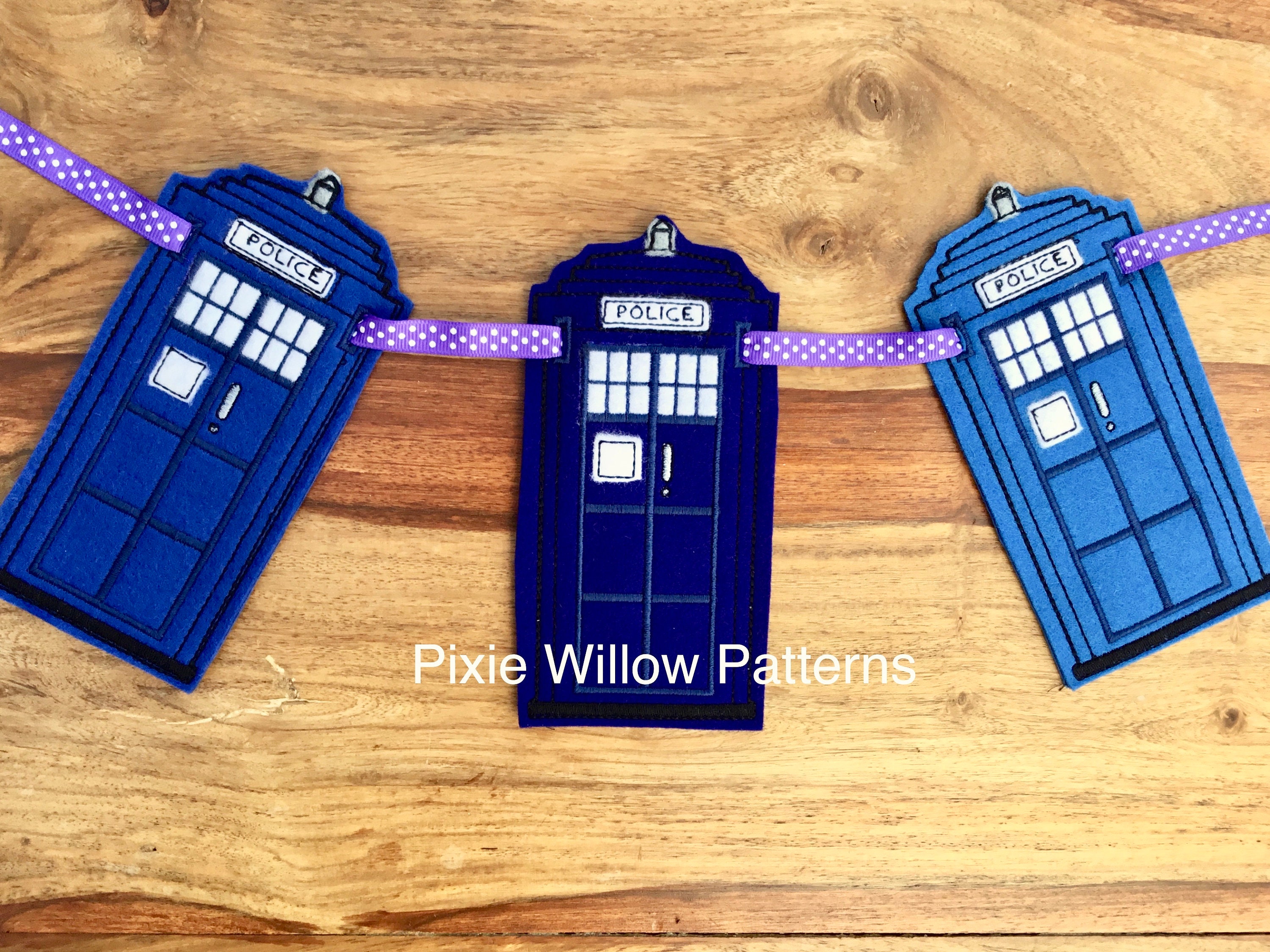 ITH Police Box Bunting, Machine Embroidery in the Hoop Appliqué Design ...