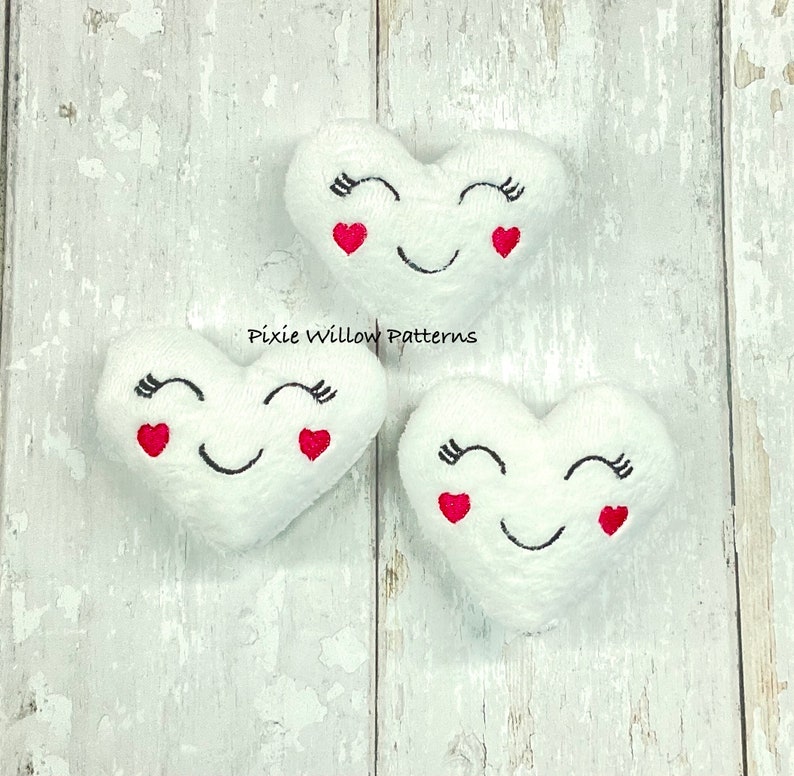 ITH Heart Stuffie Machine Embroidery Pattern. EASY Heart - Etsy