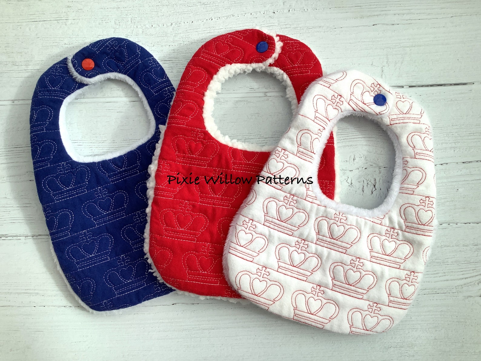 ITH Crown Quilted Bib Pattern: Easy Machine Embroidery Design (6x10, 7 ...