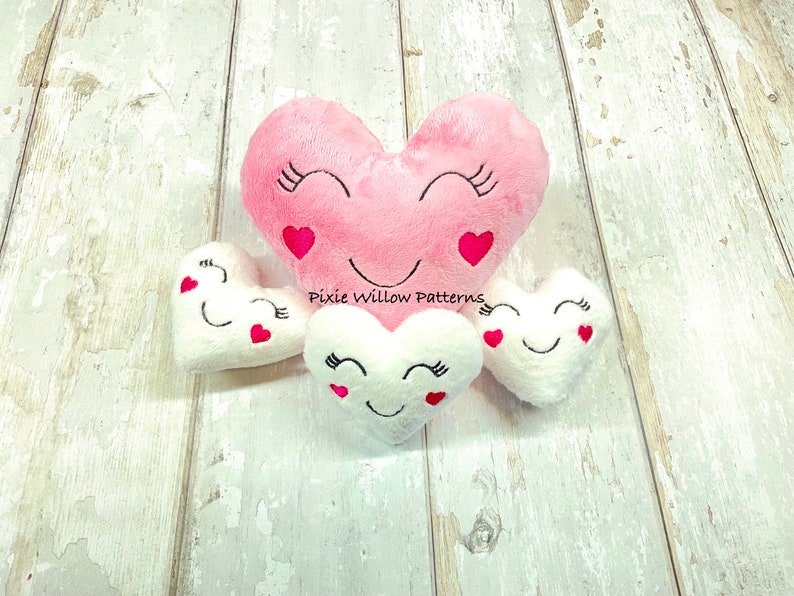 ITH Heart Stuffie Machine Embroidery Pattern. EASY Heart - Etsy