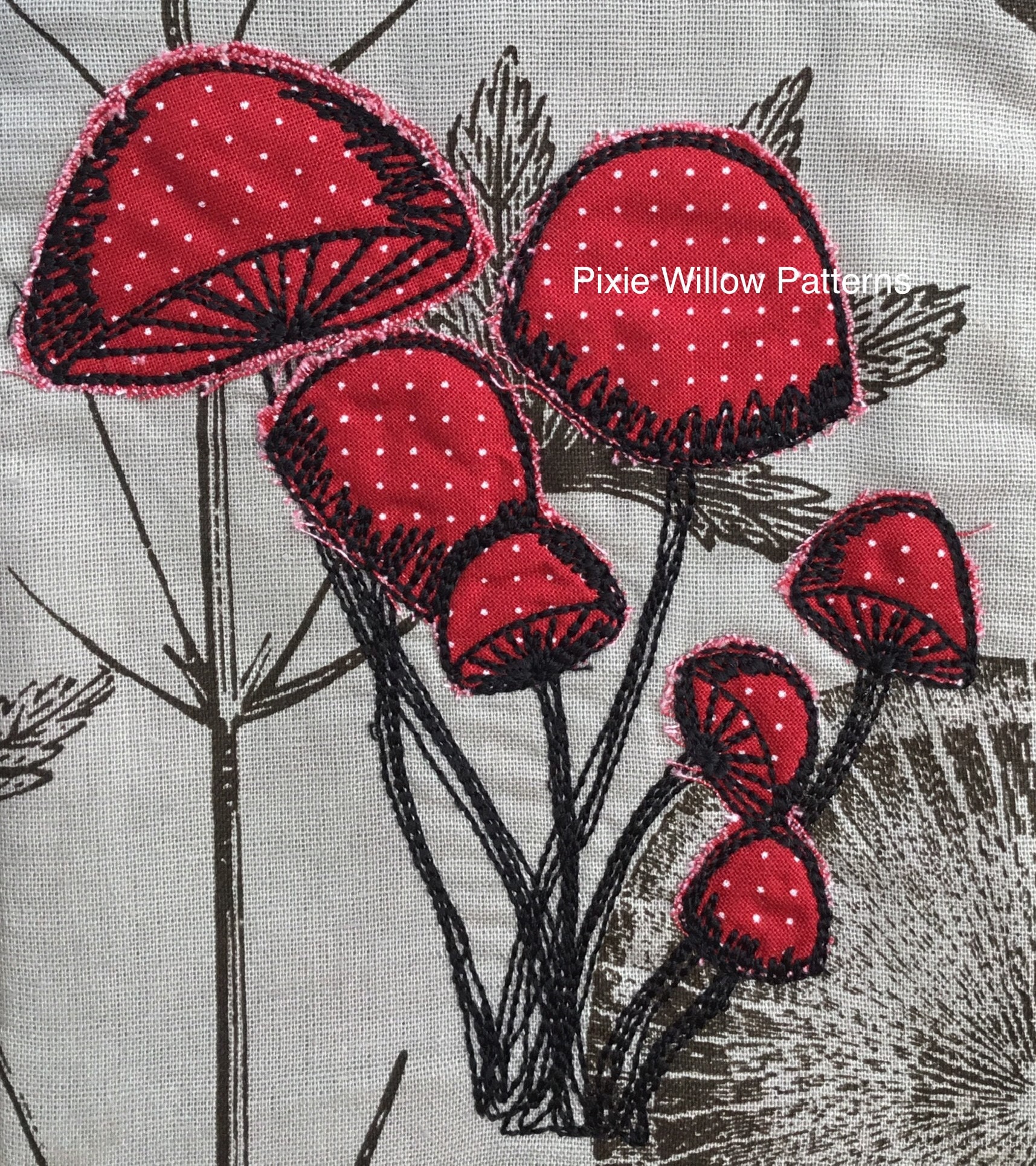 ITH UNIQUE Toadstool Raw-Edge Appliqué Machine Embroidery | Etsy