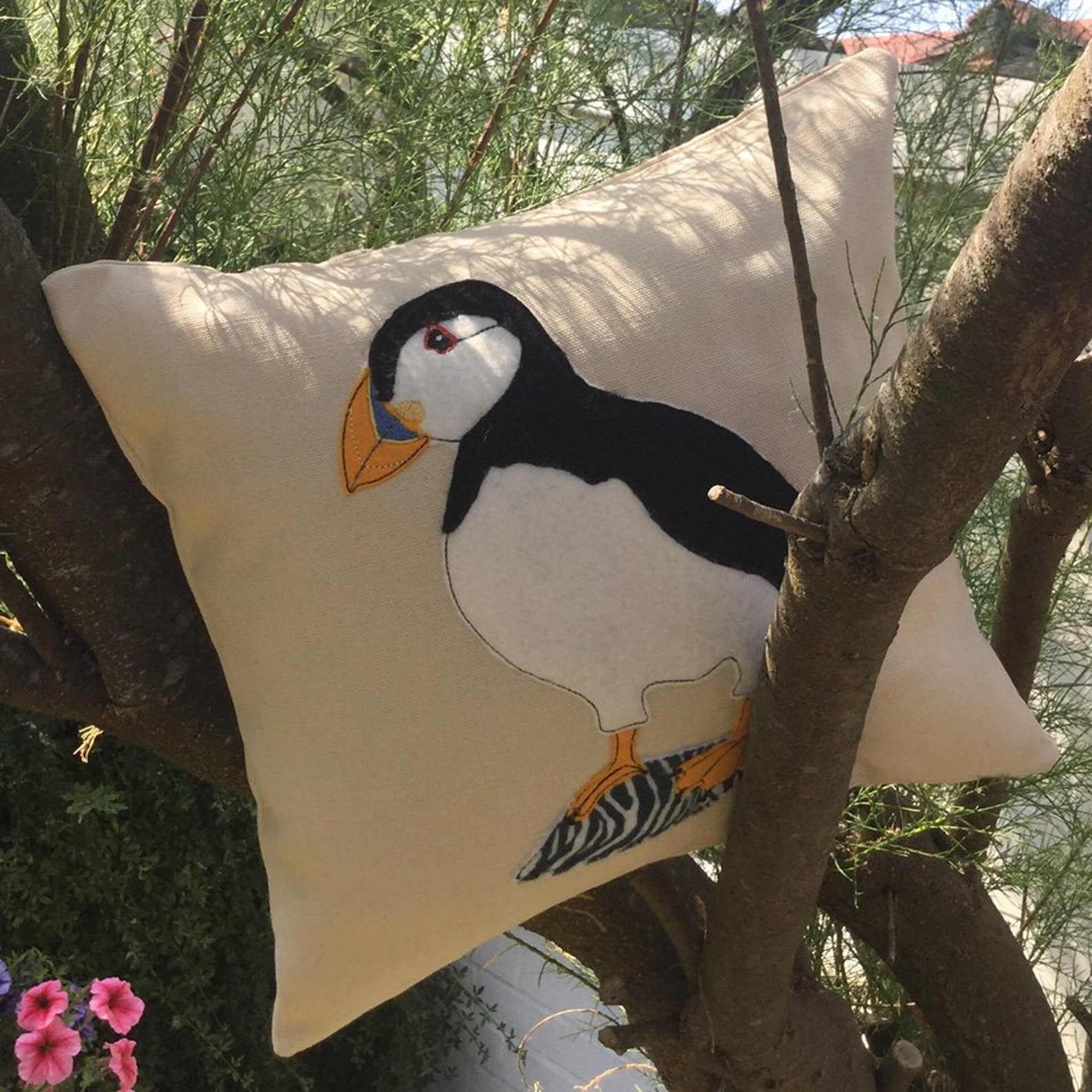 ITH Raw Edge Applique Puffin Machine Embroidery Pattern by | Etsy UK