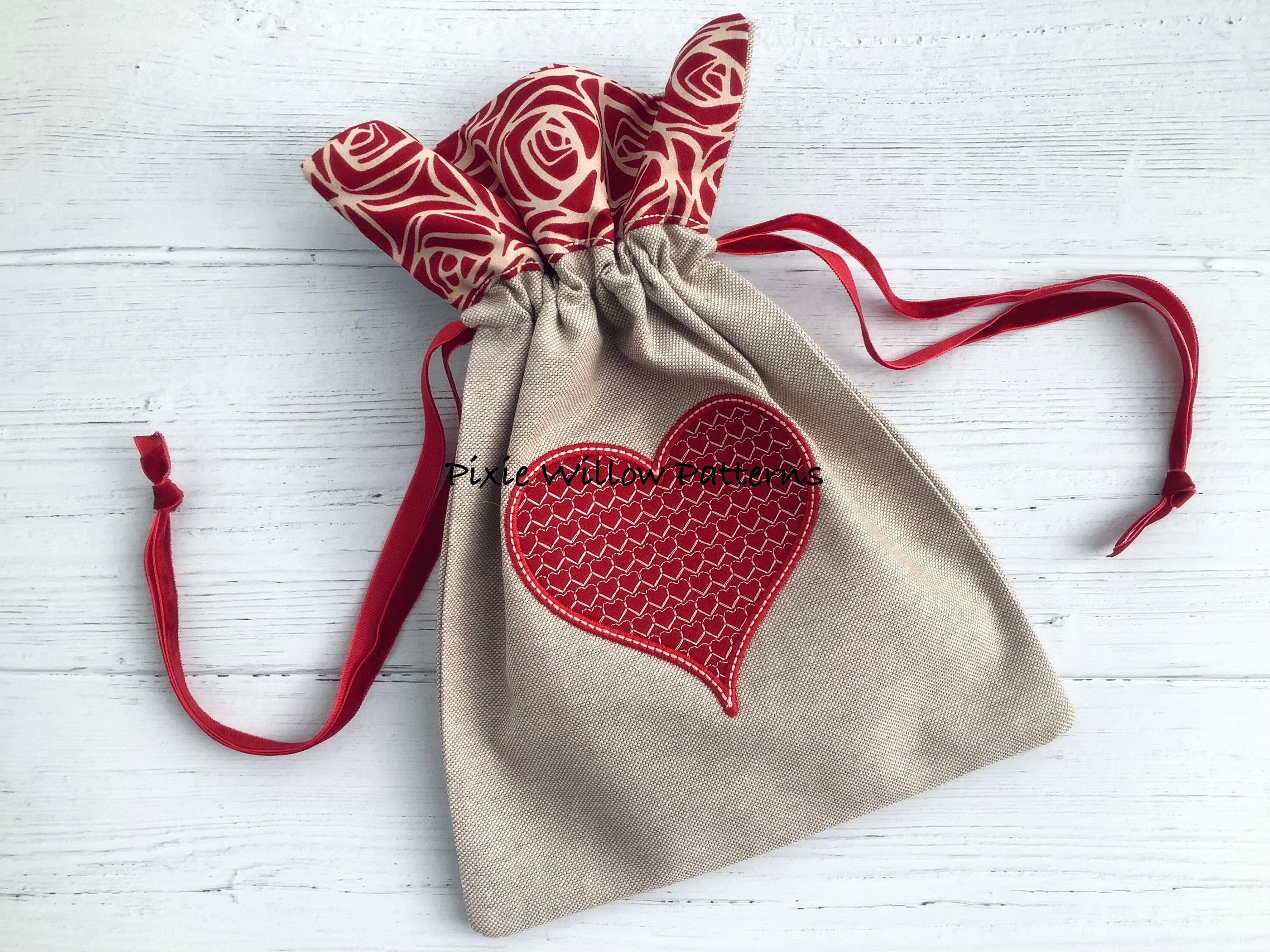 ITH Heart Applique Drawstring Bag: Fully Lined Machine Embroidery ...
