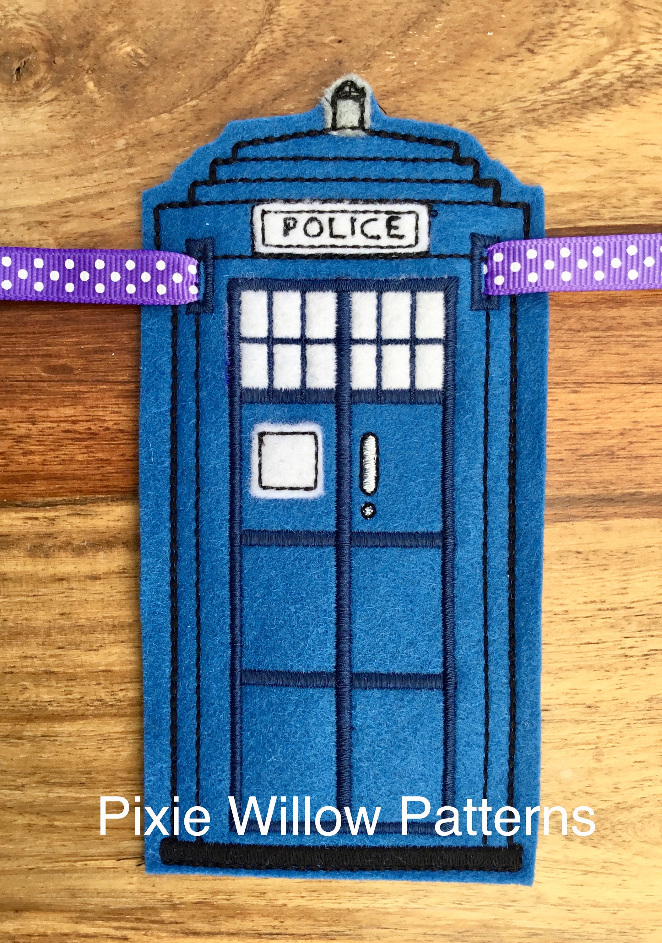 ITH Police Box Bunting, Machine Embroidery in the Hoop Appliqué Design ...