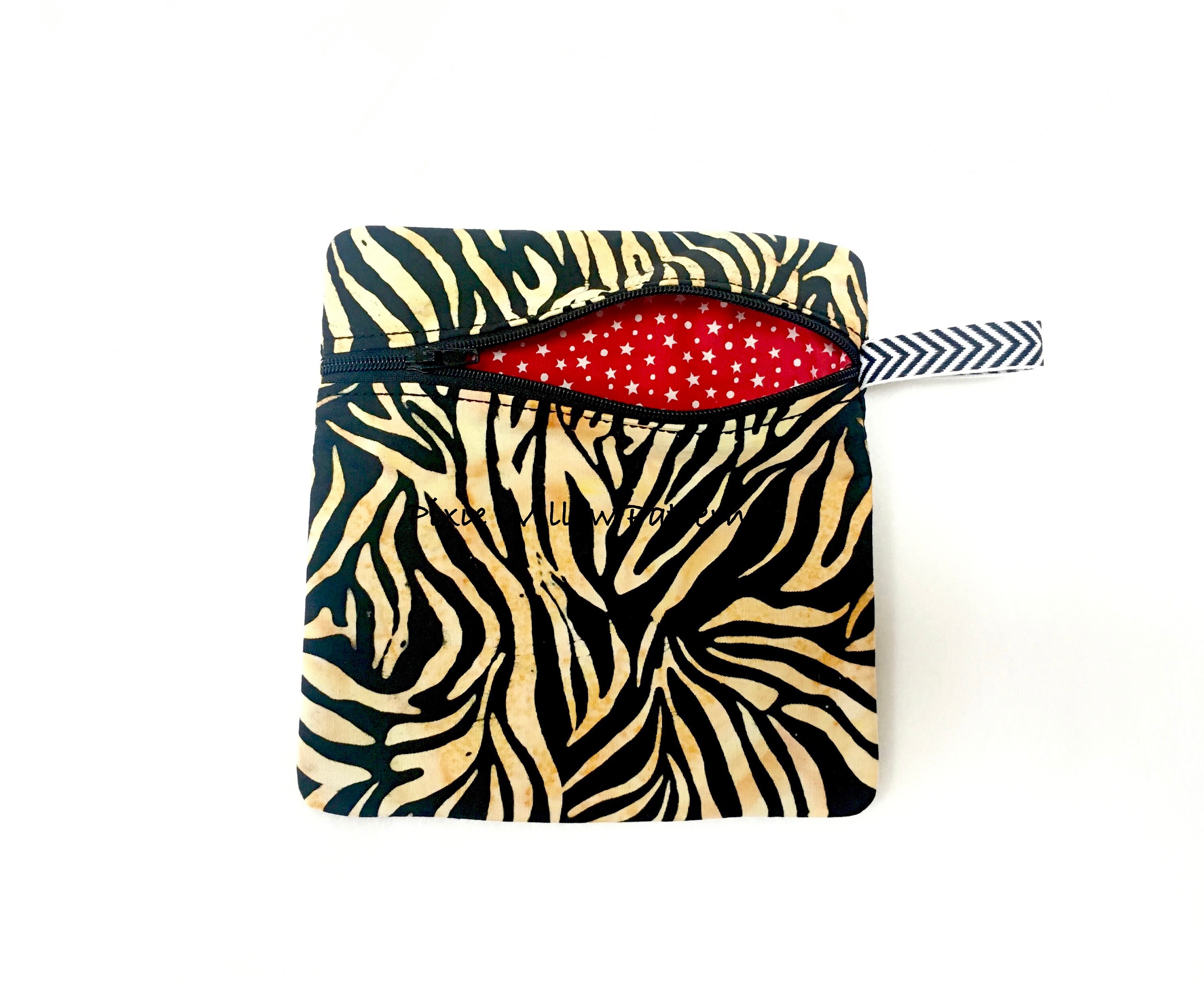 Fully Lined ITH Zipper Bag. Square Bag in 4 Sizes. in the Hoop Project ...