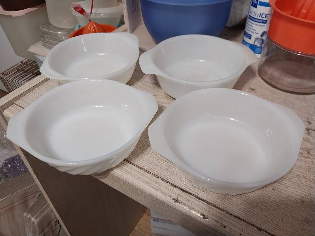 Vintage Fire King Milk Glass Bowls - Etsy
