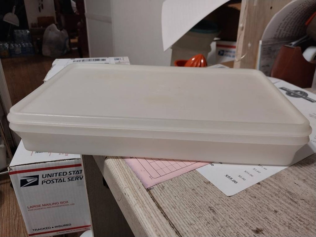 Vintage Tupperware Deli Keeper 794 - Etsy