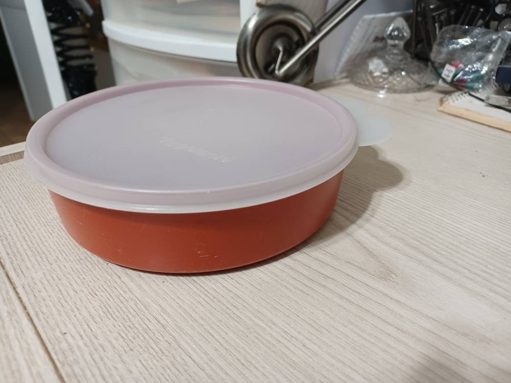 Vintage Tupperware Wonder Storage Container. Number 1405 | Etsy