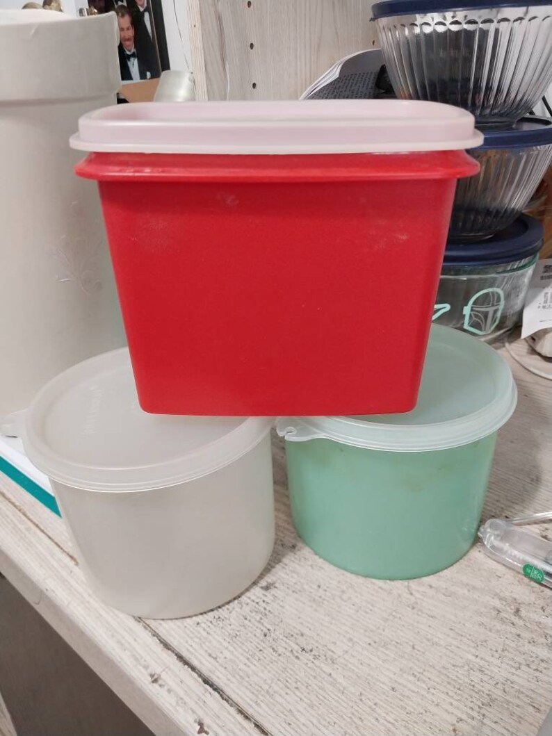 Vintage Tupperware Storage Containers # 250 and #1243 - Etsy