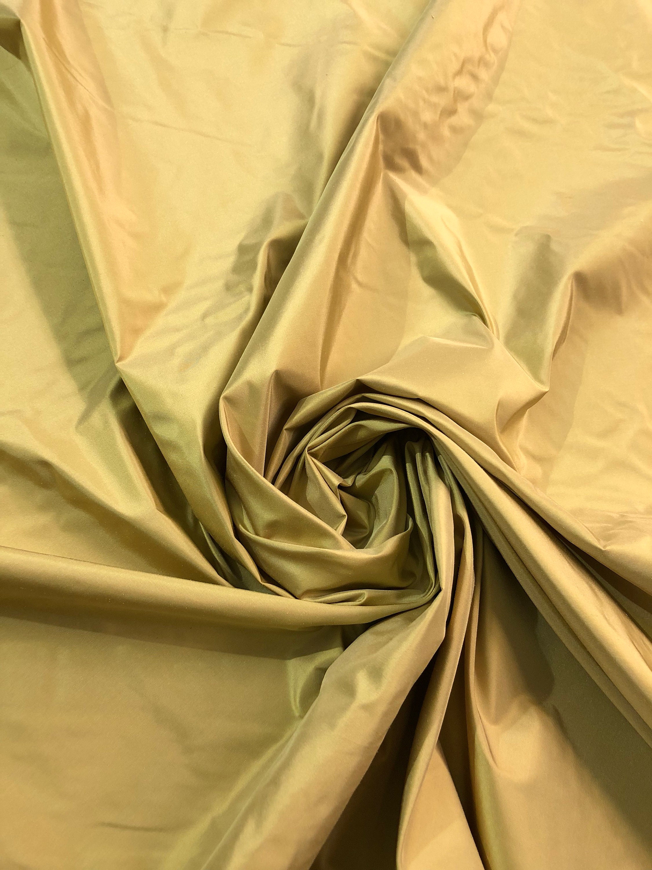 Gold Taffeta Napkins at Herman Dunlap blog