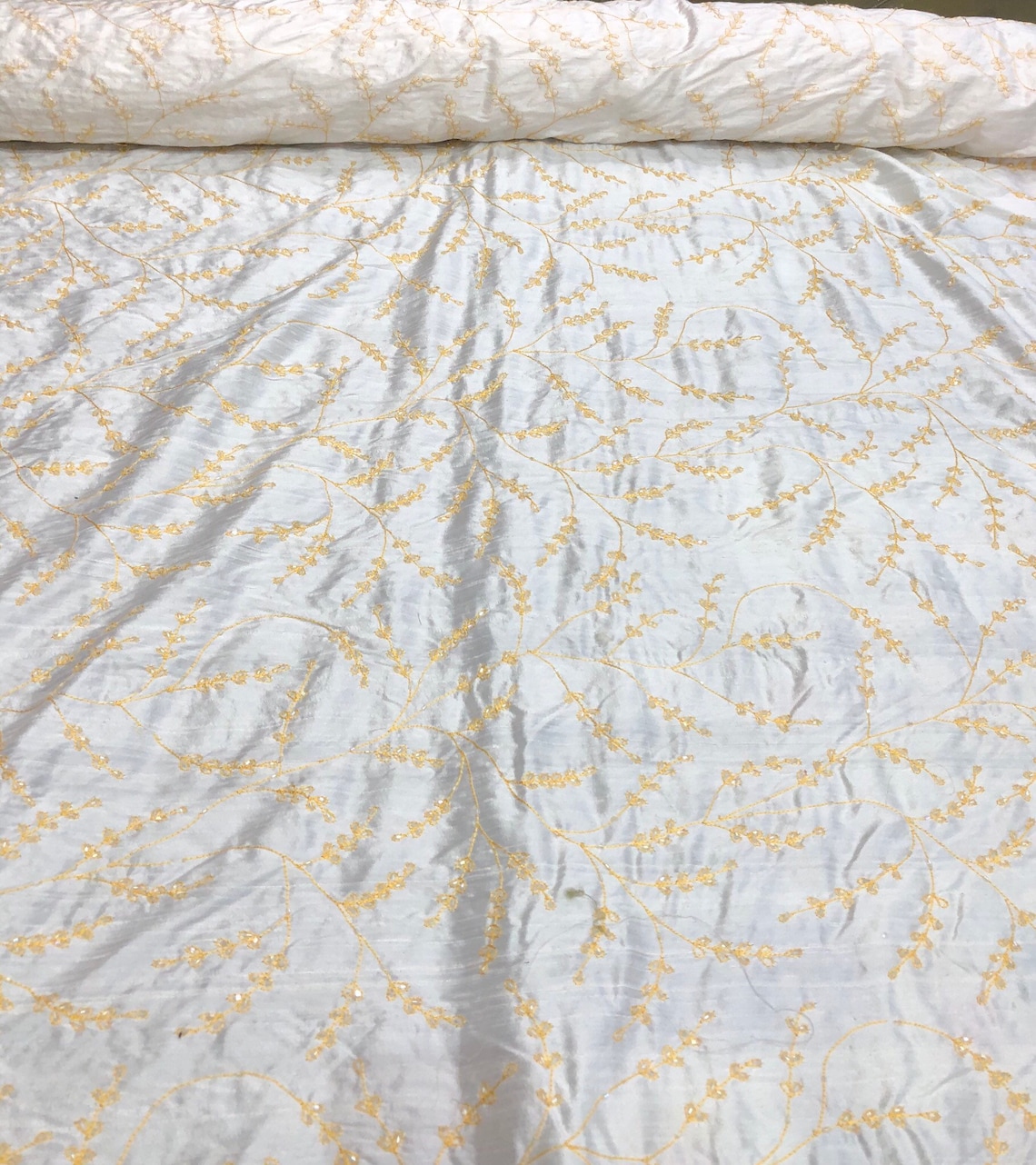 100% Silk Shantung Hand Embroidery 54" Wide Beautiful White Shantung ...