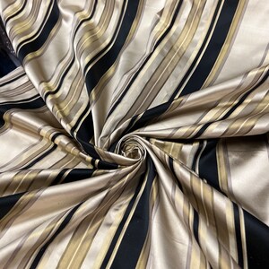 100% Silk Beautiful Light Gold Tan Shades With Black & Gold Satin ...