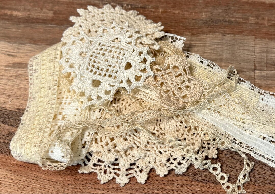 Vintage Lace Trim Doily 20 Pc: Snippets Embellishment Inspiration Kit ...