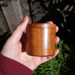Vintage Hand-lathed Wood Ring Box: Signed Artist Detweiler - Etsy