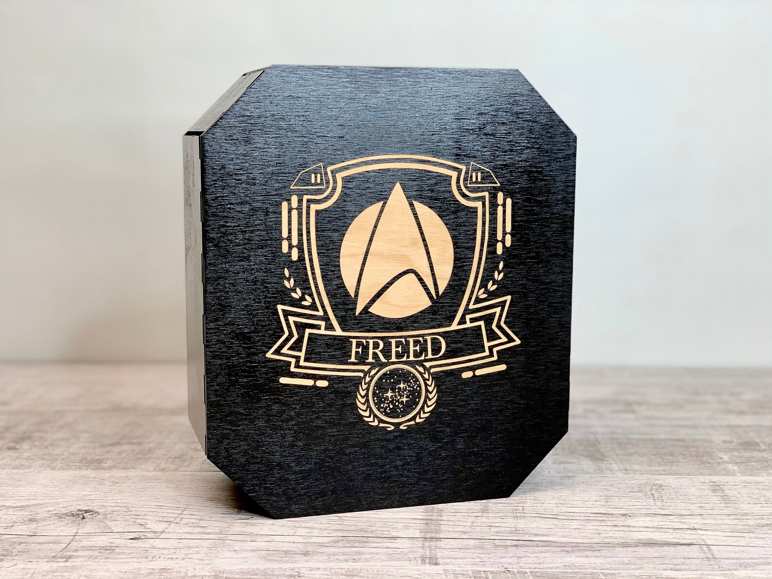 Personalized Star Trek T Whiskey Glasses Set With Box Etsy