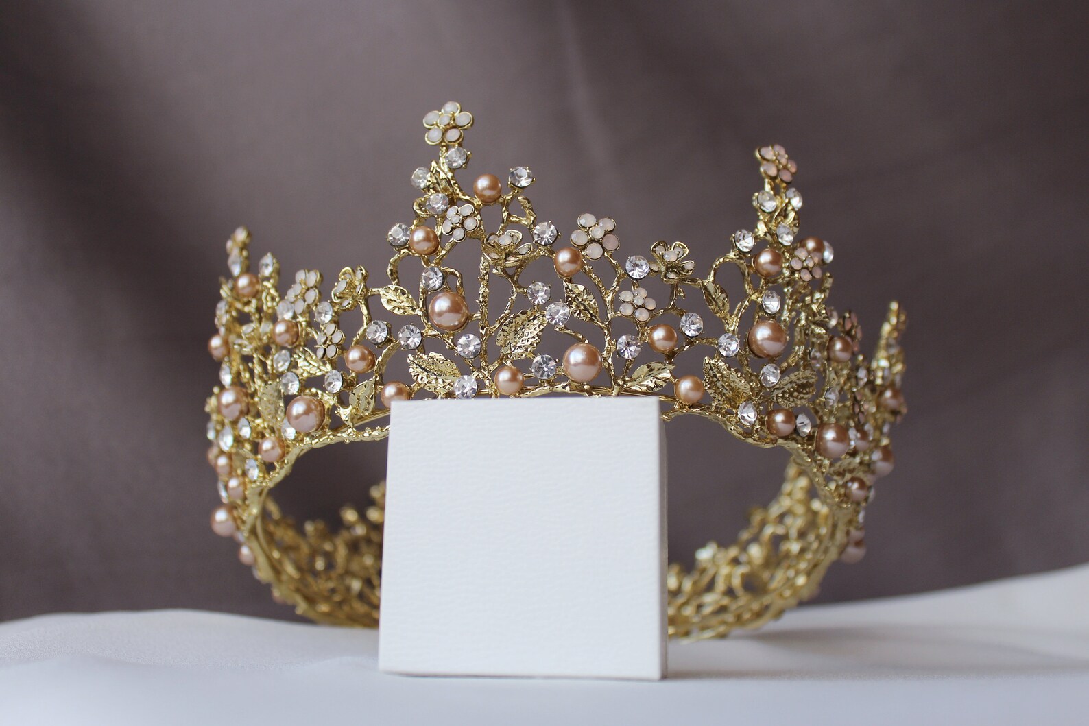 Gold Bridal Tiara, Flower Tiara, Royal Tiara, Gold Round Tiara, Beige ...