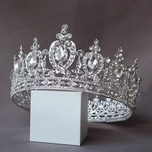 Silver Royal Tiara, Bridal Tiara, Round Crown, Tiara for Brides ...