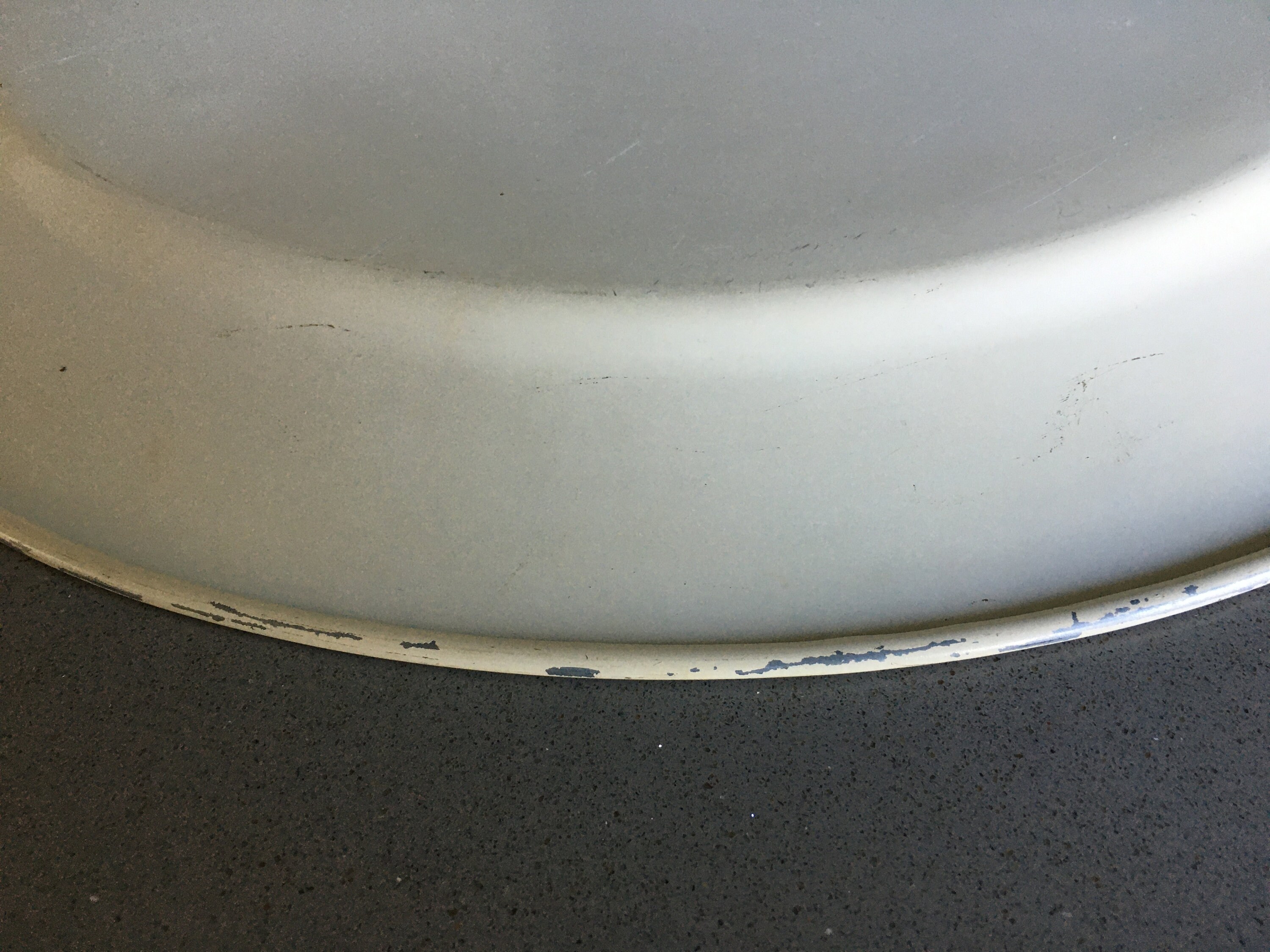 Very Large Metal Serving Tray. Cream Color With Wide Leaf ivy or Grape ...