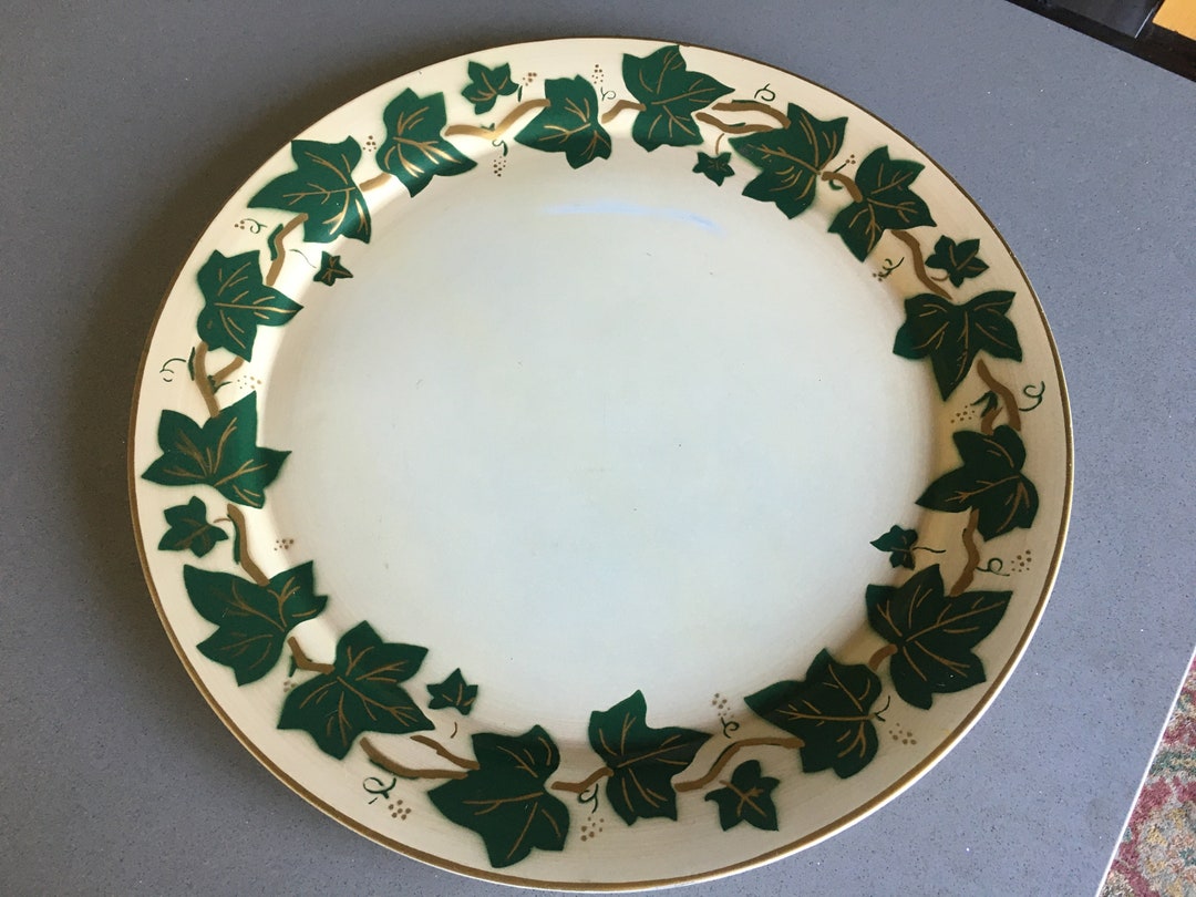 Very Large Metal Serving Tray. Cream Color With Wide Leaf ivy or Grape ...