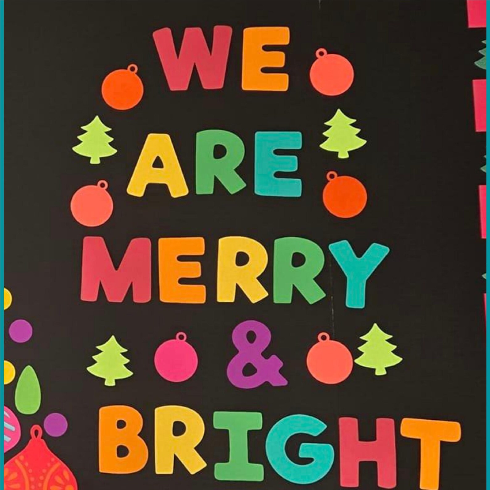 Retro Christmas Bulletin Board Kit: Bright Ornament & Tree Display for ...