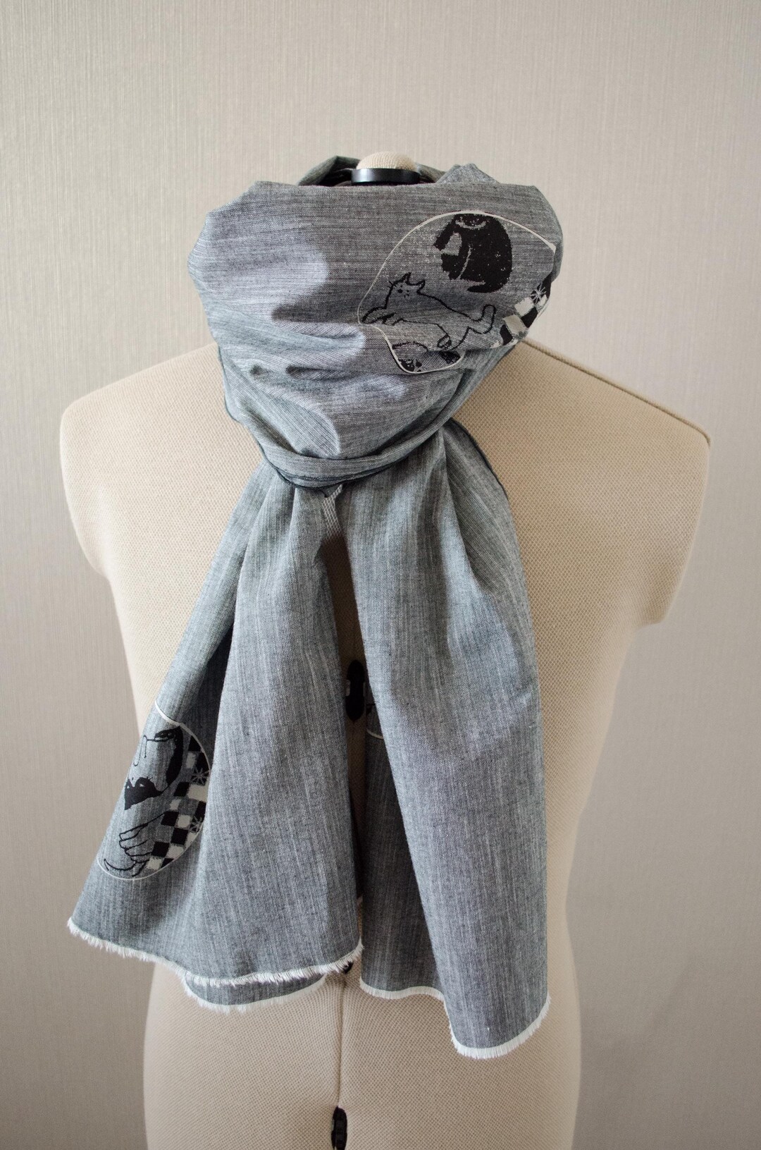 Japanese Traditional Stripes Pattern With Cats Patchwork Scarf With ...