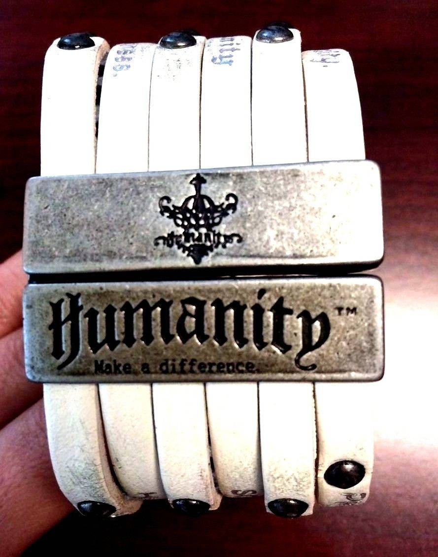Humanity Inspire with Kindness Cuff Bracelet w Studs Crystals - Etsy España