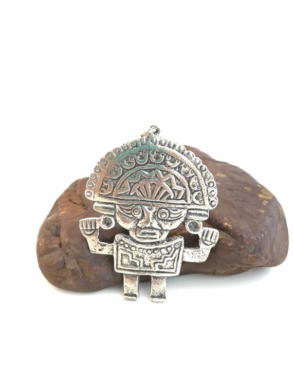 Vintage Aztec Pendant - Cast Pewter Silver Plated - Gem
